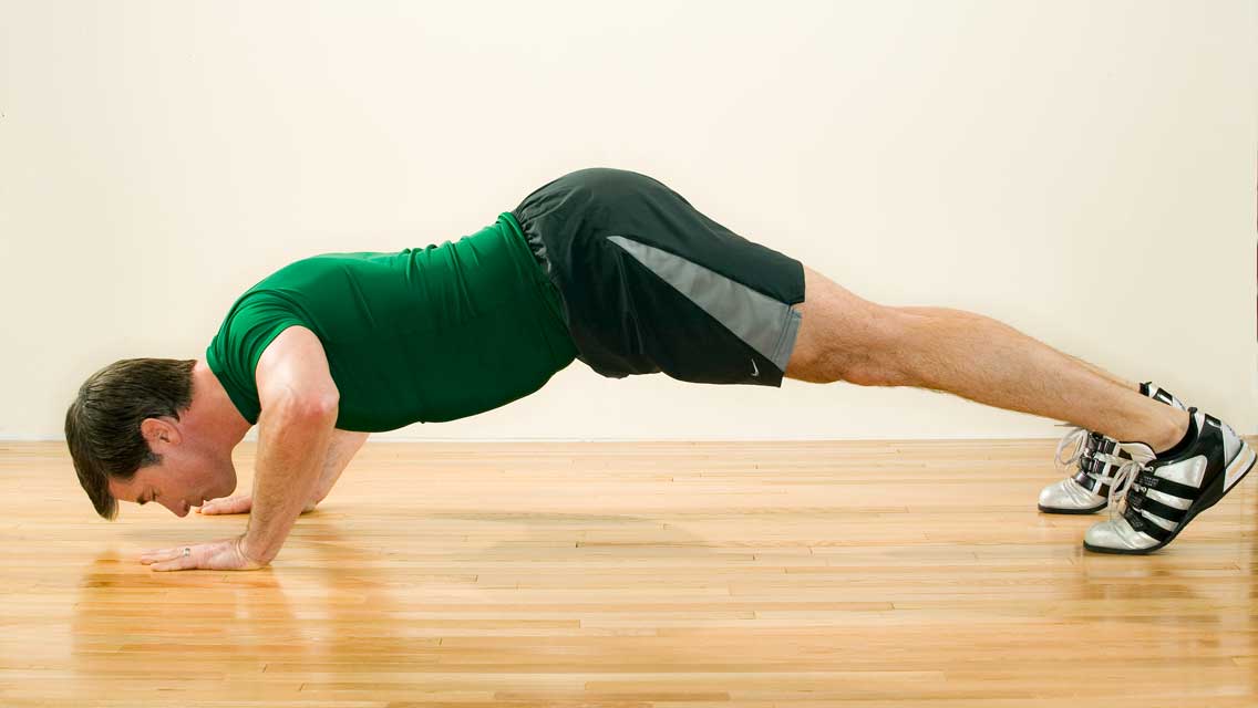 Pavel Tsatsouline’s Guide to Pushups, Sit-Ups, and Squats