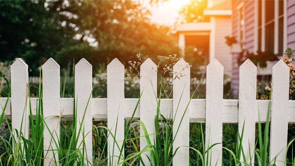 5 Strategies for Not Keeping Up With the Joneses