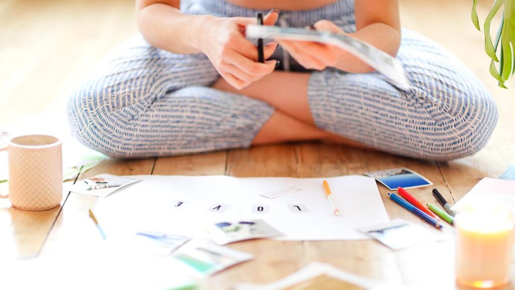 How to Make a Vision Board