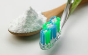 How to Avoid Toxins in Your Toothpaste: 12 Ingredients to Ditch Now