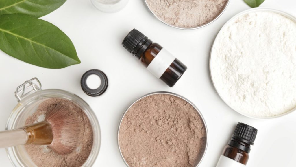 How to Use Dry Shampoo