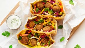 Make-Your-Own Falita (AKA Falafel Pita!) | Experience Life