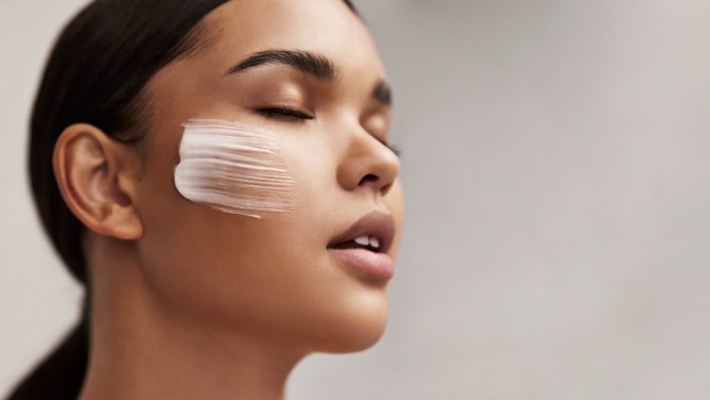 How to Keep Winter Skin Well-Hydrated