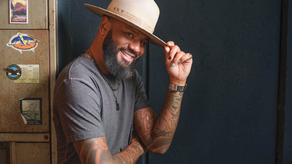 Behind the Scenes With Justin Sutherland (Video) | Experience Life